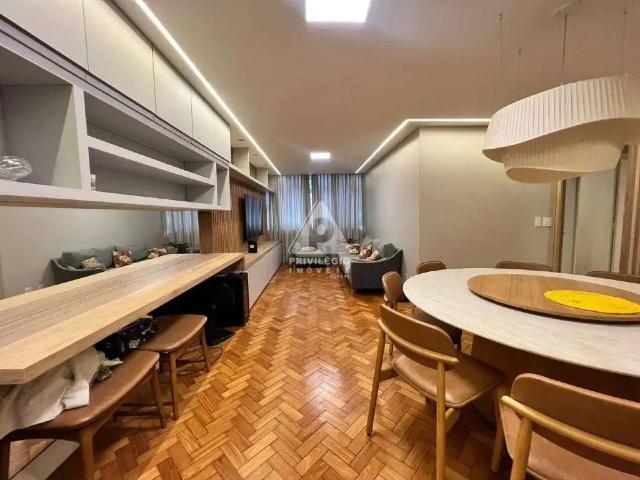 Apartamento para Venda em Rio de Janeiro/RJ Copacabana 2 Quartos