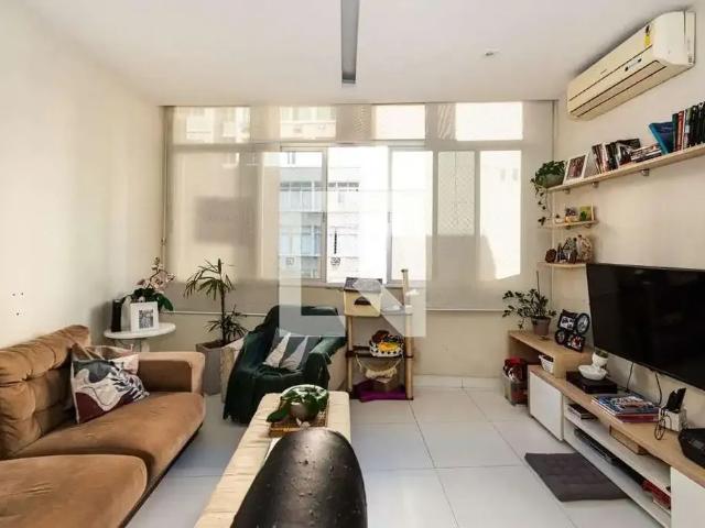 Apartamento para Venda em Rio de Janeiro/RJ Copacabana 2 Quartos
