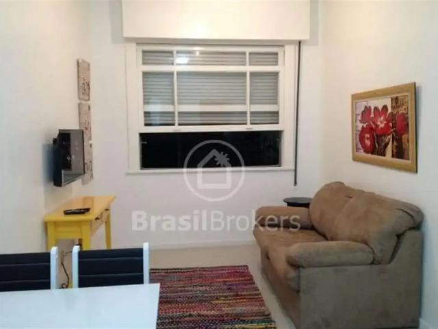 Apartamento para Venda em Rio de Janeiro/RJ Copacabana 2 Quartos
