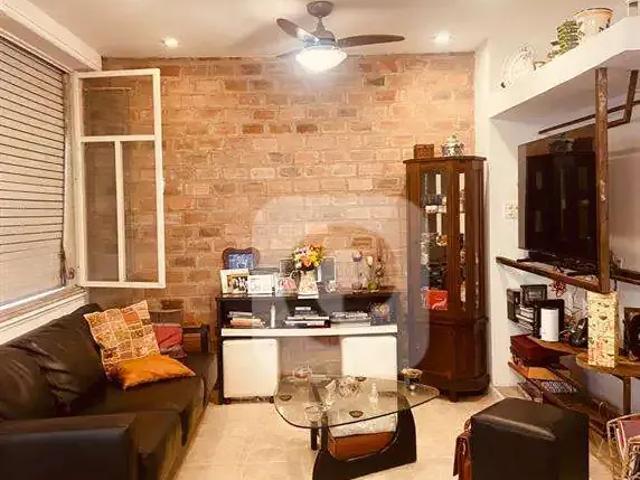 Apartamento para Venda em Rio de Janeiro/RJ Copacabana 2 Quartos