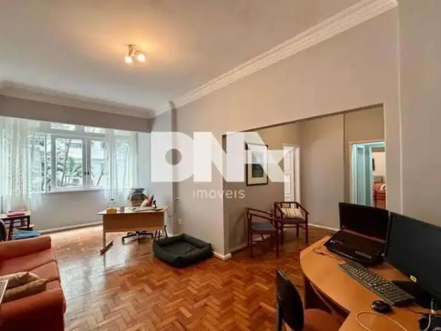 Apartamento para Venda em Rio de Janeiro/RJ Copacabana 2 Quartos