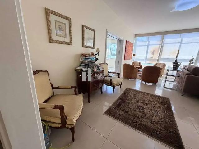Apartamento para Venda em Rio de Janeiro/RJ Copacabana 2 Quartos