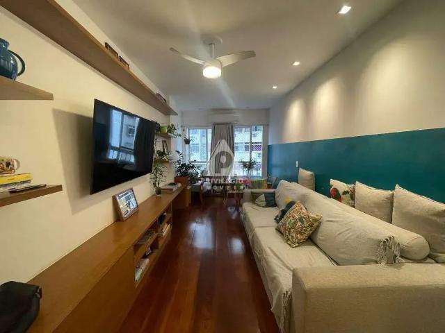 Apartamento para Venda em Rio de Janeiro/RJ Copacabana 2 Quartos