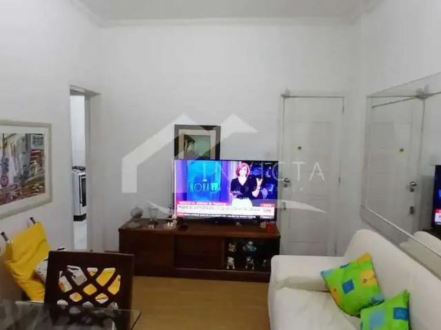 Apartamento para Venda em Rio de Janeiro/RJ Copacabana 2 Quartos