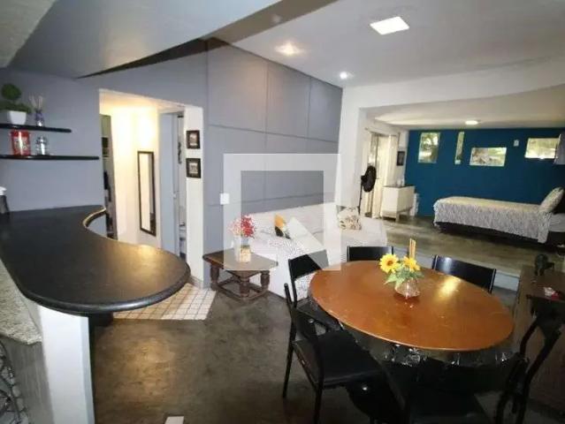 Apartamento para Venda em Rio de Janeiro/RJ Copacabana 2 Quartos