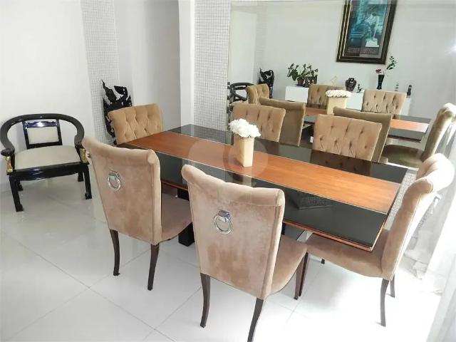 Apartamento para Venda em Rio de Janeiro/RJ Copacabana 2 Quartos