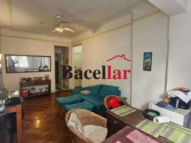 Apartamento para Venda em Rio de Janeiro/RJ Copacabana 2 Quartos