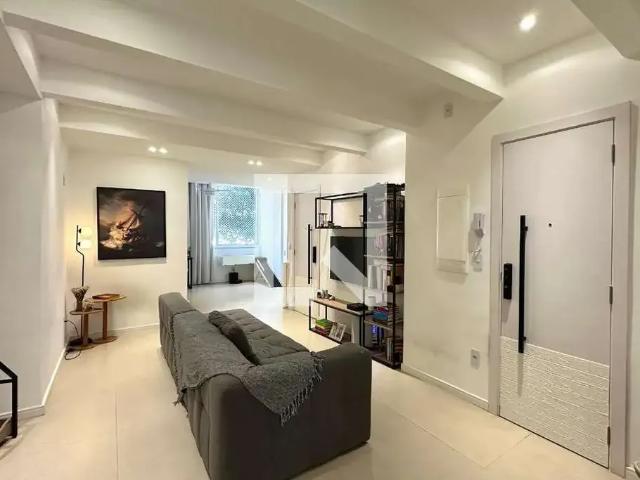 Apartamento para Venda em Rio de Janeiro/RJ Copacabana 2 Quartos