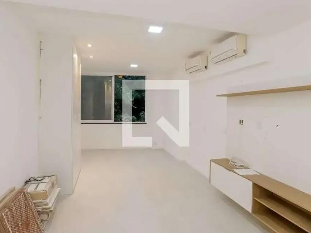 Apartamento para Venda em Rio de Janeiro/RJ Copacabana 2 Quartos