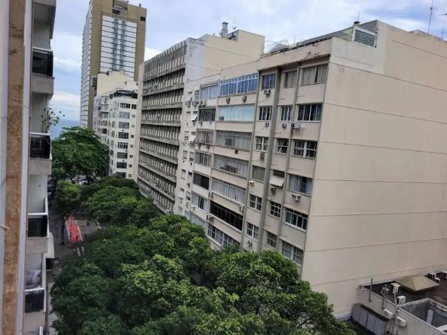 Apartamento para Venda em Rio de Janeiro/RJ Copacabana 2 Quartos