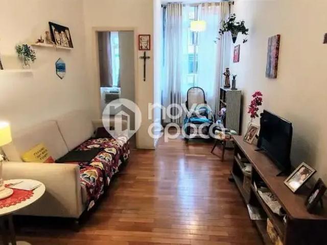 Apartamento para Venda em Rio de Janeiro/RJ Copacabana 2 Quartos