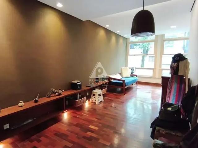 Apartamento para Venda em Rio de Janeiro/RJ Copacabana 2 Quartos