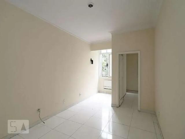 Apartamento para Venda em Rio de Janeiro/RJ Copacabana 2 Quartos