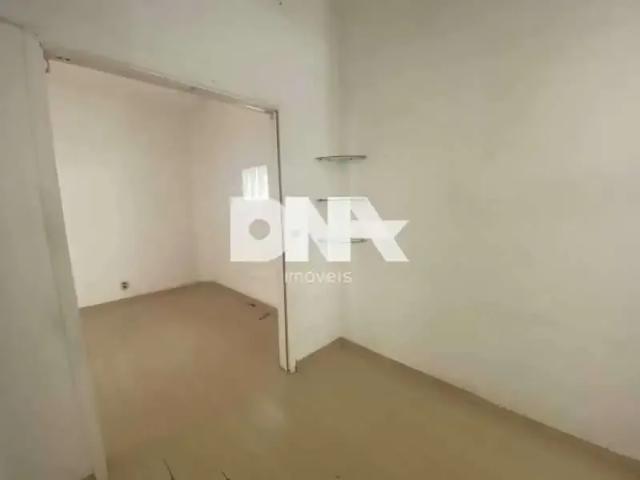 Apartamento para Venda em Rio de Janeiro/RJ Copacabana