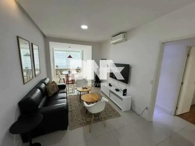 Apartamento para Venda em Rio de Janeiro/RJ Copacabana 3 Quartos