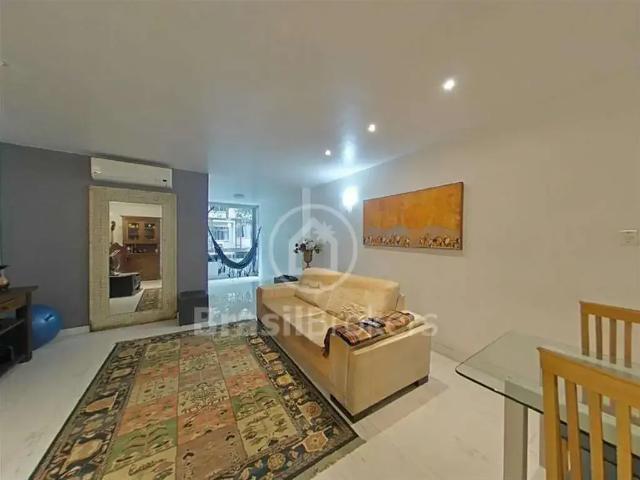 Apartamento para Venda em Rio de Janeiro/RJ Copacabana 3 Quartos