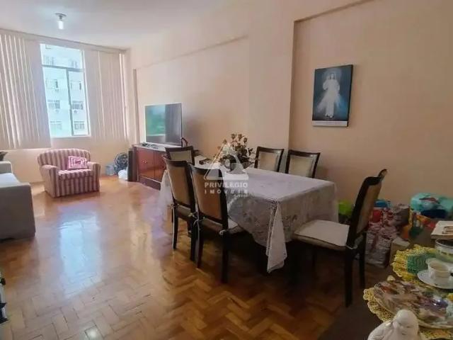 Apartamento para Venda em Rio de Janeiro/RJ Copacabana 3 Quartos