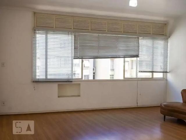 Apartamento para Venda em Rio de Janeiro/RJ Copacabana 3 Quartos