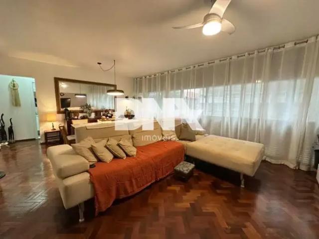 Apartamento para Venda em Rio de Janeiro/RJ Copacabana 3 Quartos