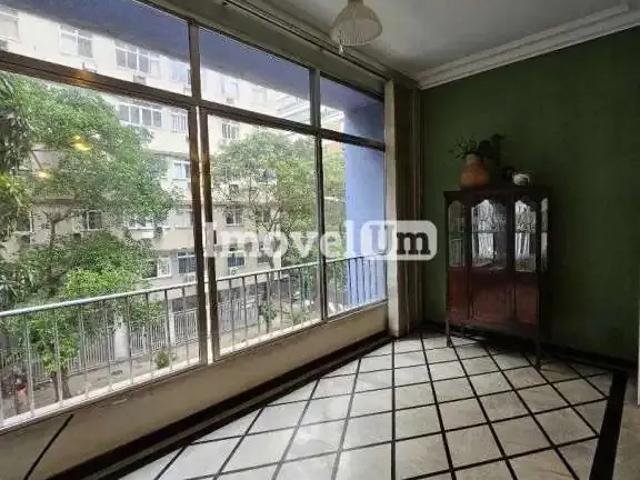 Apartamento para Venda em Rio de Janeiro/RJ Copacabana 3 Quartos