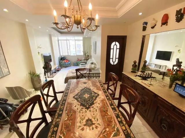 Apartamento para Venda em Rio de Janeiro/RJ Copacabana 3 Quartos