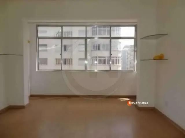 Apartamento para Venda em Rio de Janeiro/RJ Copacabana 3 Quartos