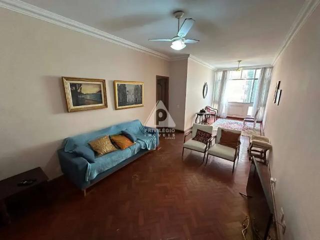 Apartamento para Venda em Rio de Janeiro/RJ Copacabana 3 Quartos