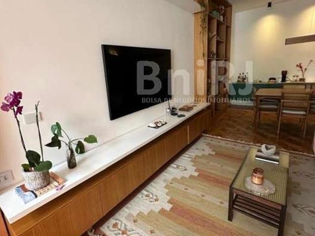 Apartamento para Venda em Rio de Janeiro/RJ Copacabana 3 Quartos
