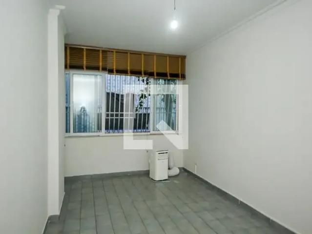 Apartamento para Venda em Rio de Janeiro/RJ Copacabana 3 Quartos