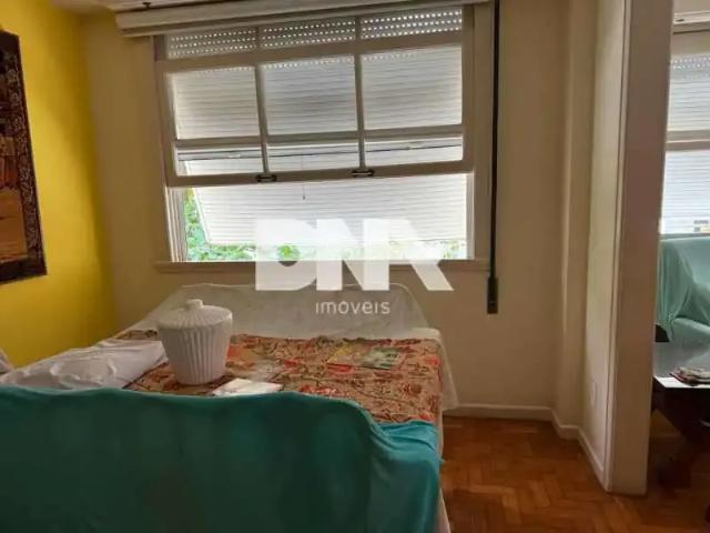 Apartamento para Venda em Rio de Janeiro/RJ Copacabana 3 Quartos