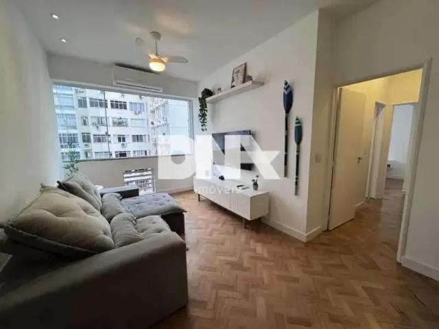 Apartamento para Venda em Rio de Janeiro/RJ Copacabana 3 Quartos