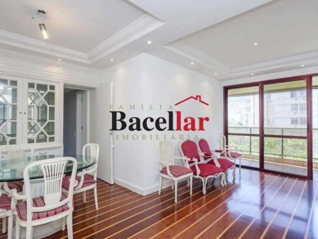 Apartamento para Venda em Rio de Janeiro/RJ Copacabana 3 Quartos