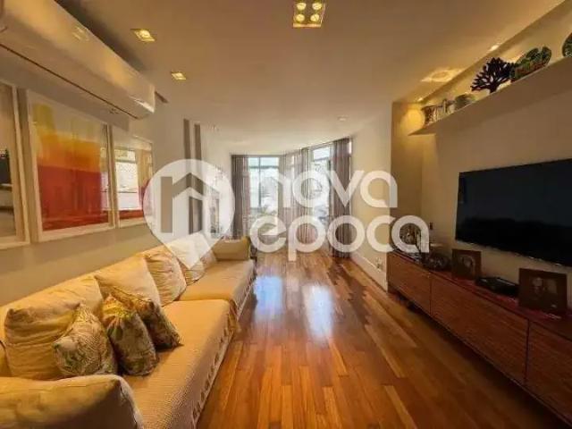 Apartamento para Venda em Rio de Janeiro/RJ Copacabana 3 Quartos