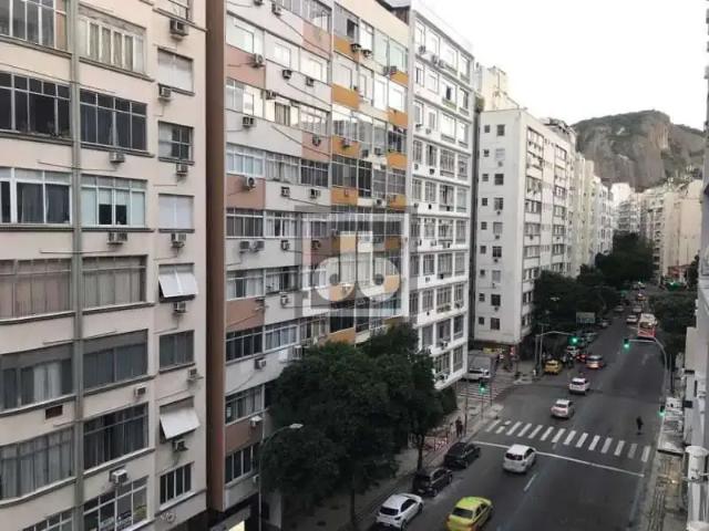 Apartamento para Venda em Rio de Janeiro/RJ Copacabana 3 Quartos
