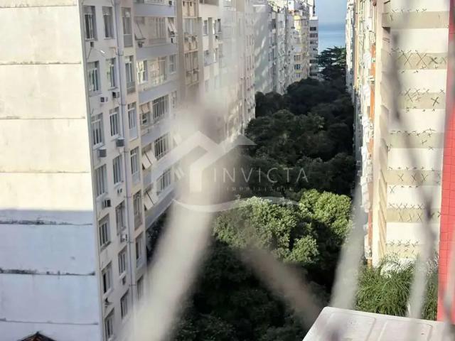 Apartamento para Venda em Rio de Janeiro/RJ Copacabana 3 Quartos