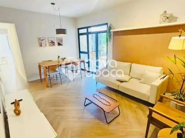 Apartamento para Venda em Rio de Janeiro/RJ Copacabana 3 Quartos