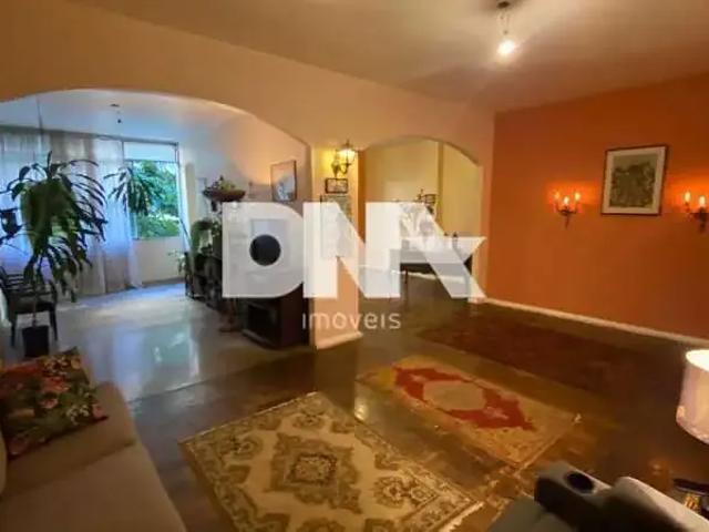 Apartamento para Venda em Rio de Janeiro/RJ Copacabana 3 Quartos