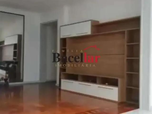 Apartamento para Venda em Rio de Janeiro/RJ Copacabana 3 Quartos
