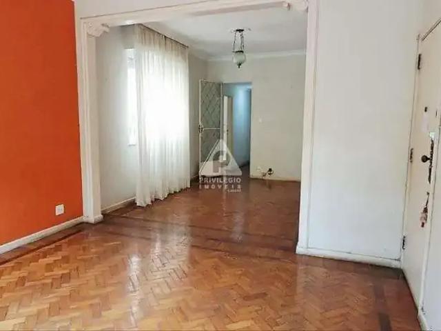 Apartamento para Venda em Rio de Janeiro/RJ Copacabana 3 Quartos
