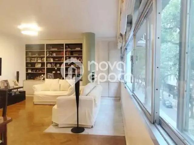 Apartamento para Venda em Rio de Janeiro/RJ Copacabana 3 Quartos