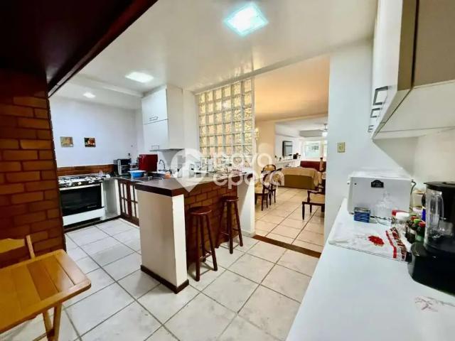 Apartamento para Venda em Rio de Janeiro/RJ Copacabana 3 Quartos
