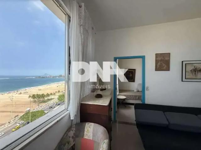Apartamento para Venda em Rio de Janeiro/RJ Copacabana 3 Quartos