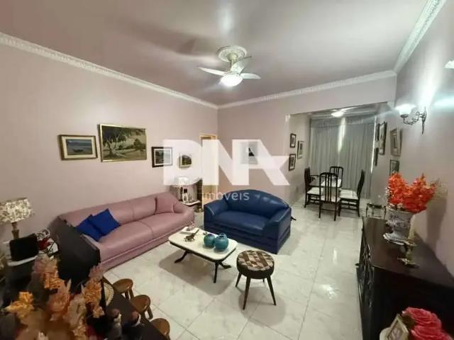 Apartamento para Venda em Rio de Janeiro/RJ Copacabana 3 Quartos