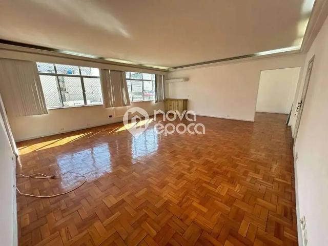 Apartamento para Venda em Rio de Janeiro/RJ Copacabana 3 Quartos
