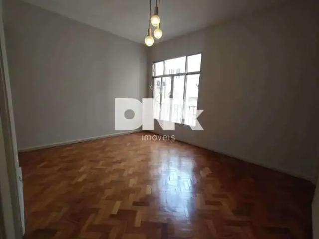 Apartamento para Venda em Rio de Janeiro/RJ Copacabana 3 Quartos