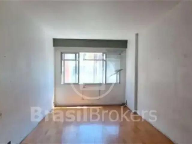 Apartamento para Venda em Rio de Janeiro/RJ Copacabana 3 Quartos