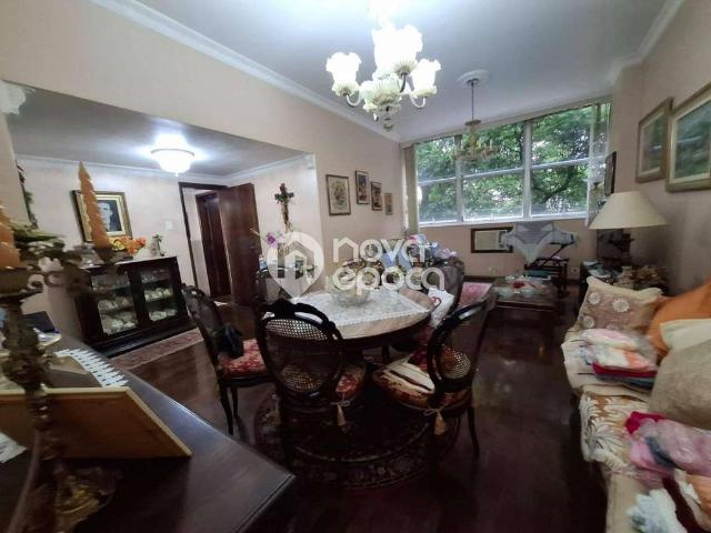 Apartamento para Venda em Rio de Janeiro/RJ Copacabana 3 Quartos