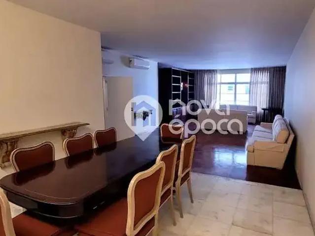 Apartamento para Venda em Rio de Janeiro/RJ Copacabana 3 Quartos