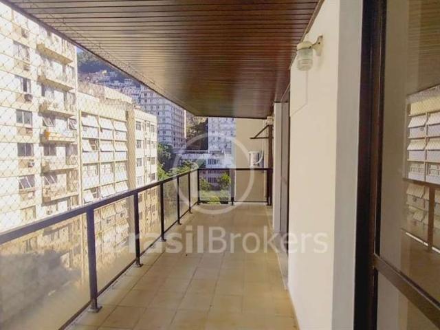 Apartamento para Venda em Rio de Janeiro/RJ Copacabana 3 Quartos
