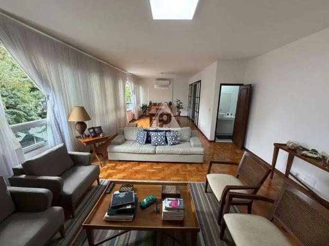 Apartamento para Venda em Rio de Janeiro/RJ Copacabana 3 Quartos